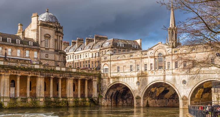 Bath: Iconic Architecture | International Magazine Kreol